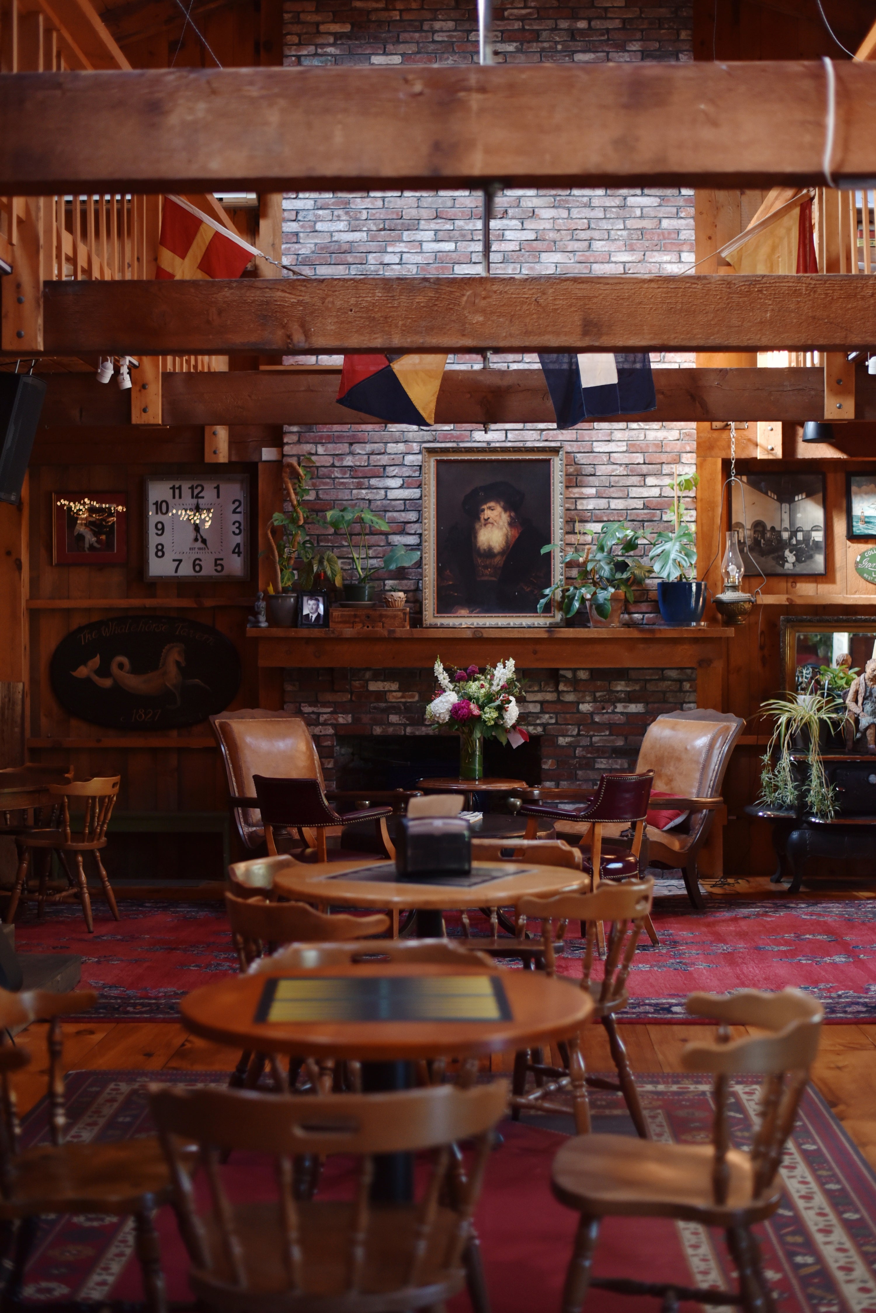 The Lounge – Daily Brew Coffee House & Lounge