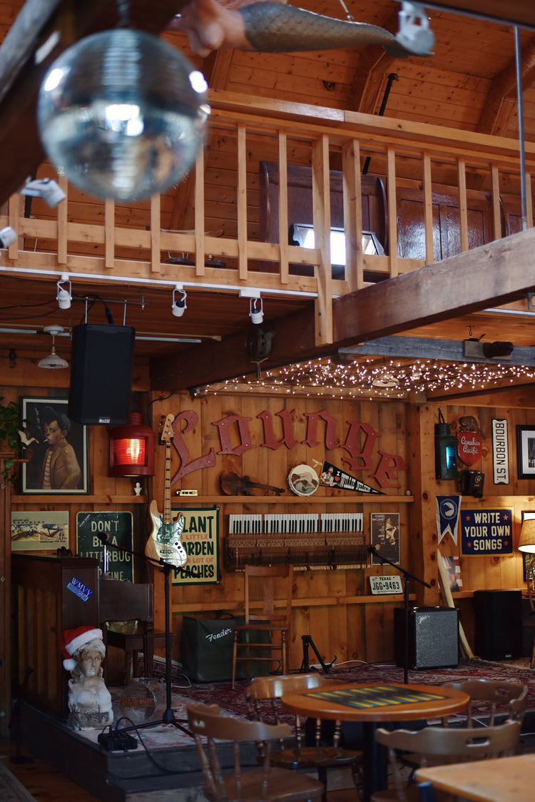 The Lounge – Daily Brew Coffee House & Lounge